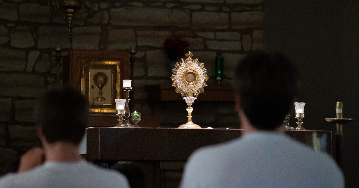 What Do You Do in Adoration? - Ascension Press Media What Do You Do in Adoration? - Ascension Press Media